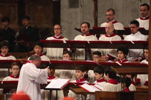 Listening to the Word of God: Liturgy of the Word - Catholic Mass Times